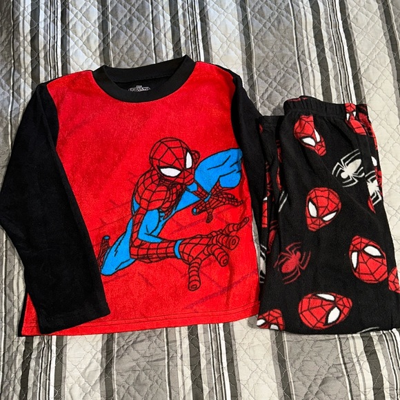 Marvel | Pajamas | Marvel Spiderman Fleece Warm Pajama Long Sleeve ...
